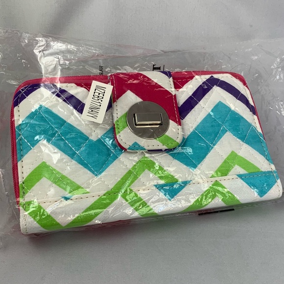Bags | New Quilted Double Section Wallet Twist Lock | Poshmark